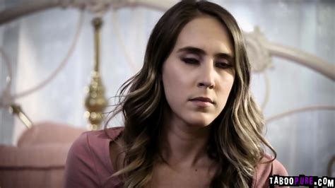 Cadence Help Hazel Her First Sexual Encounter Eporner