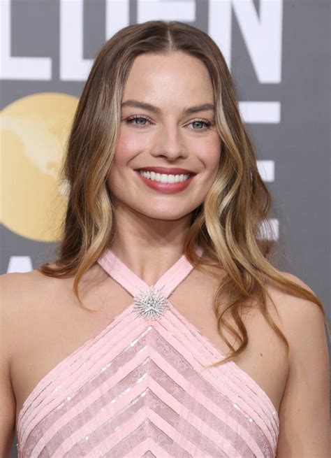 Ko Je Muž Margo Robi Glumice Koja Igra Barbiku Slika 5