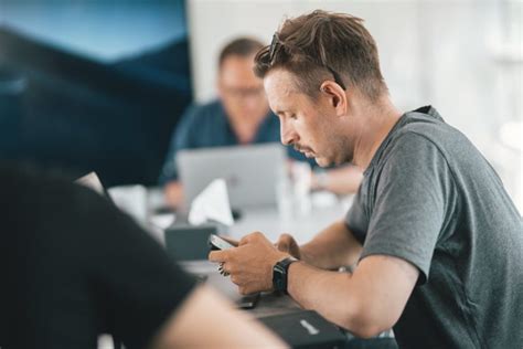11 Ways How To Make Time Go Faster At Work Desktime Blog