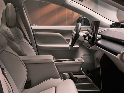 View Interior Photos Of The 2027 Volvo Ex60