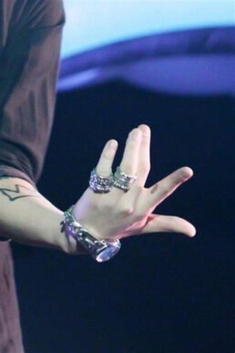 ボード「jiyong Jiyong Jiyong」のピン