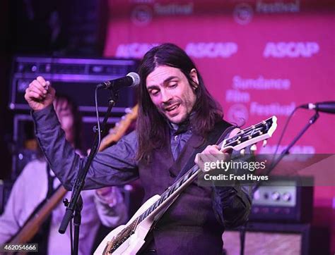 The Relationship Brian Bell Photos And Premium High Res Pictures Getty Images