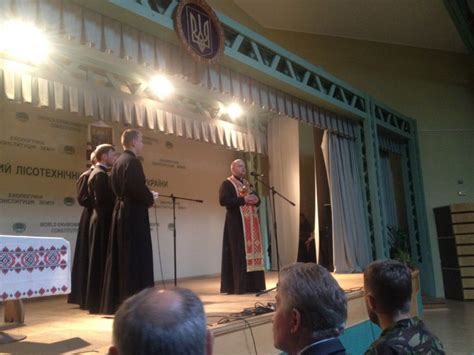 Вечір памяті полеглих воїнів УПА та Новітніх героїв України Капеланство інфо