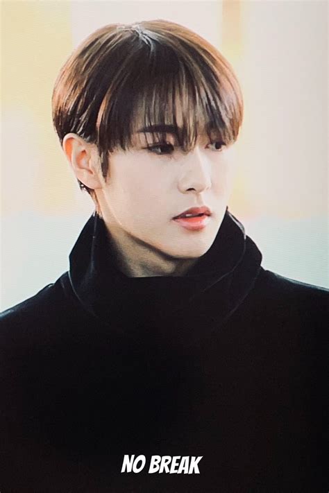 샤인 On Twitter 오늘 한파주의보 맞음 런쥔 핫가이 하나 때문에 지금 대한민국 열기가 뜨거워짐