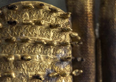 Smarthistory The Regolini Galassi Tomb And The Parade Fibula