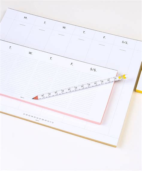 Weekly Keyboard Planner Edged In Gold