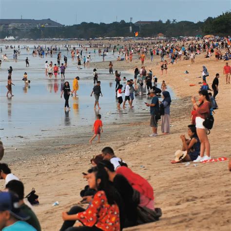 Officials In Bali Sign Off On Beautification Works For Kuta Beach