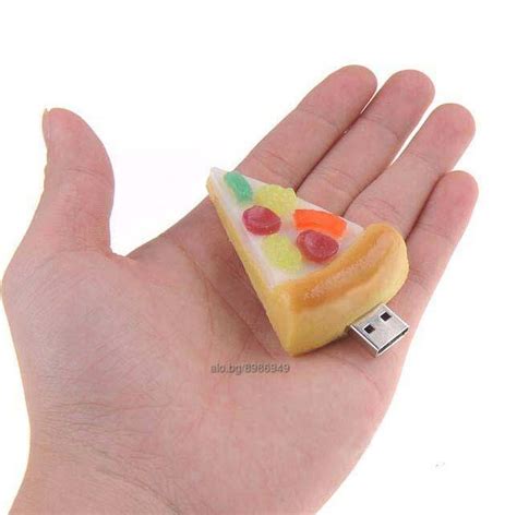 Флашка 32 гб Пица Usb флаш памет Други периферни устройства Ямбол Интересна флашка 32