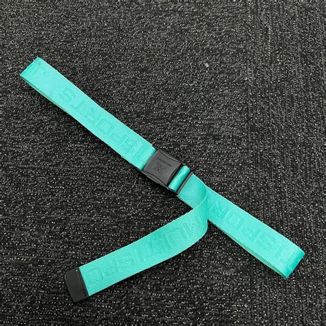 บังมัง ️เปิดประมูลที่ 60 บาท ️บิทต่อไปขั้นต่ำ 20 บาท หรือมากกว่านั้น ลงท้าย0 00 ️สินค้า เข็ม