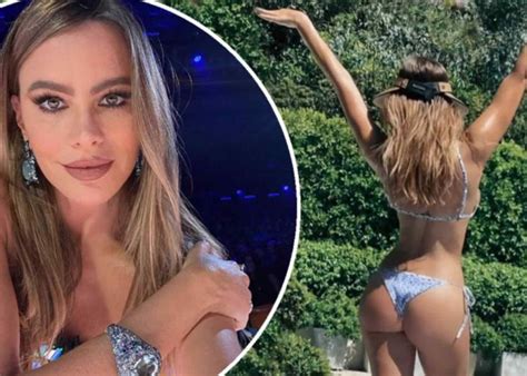 Sofia Vergara Shocks The Networks In Sexy Photo At 50 Years Old