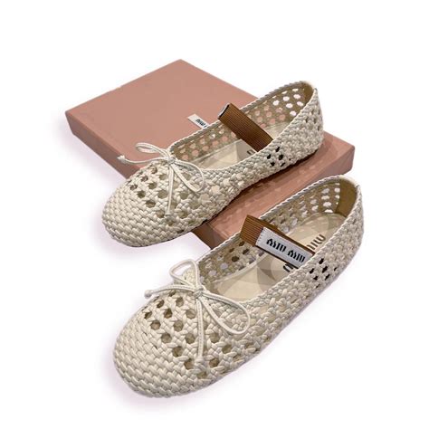 Балетки Miu Miu Pl 63632 купить в интернет магазине брендовых вещей Lepirate
