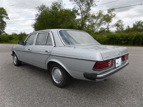 Mercedes Benz 123 Chassis 200 Gasoline Classic Mercedes Benz Other