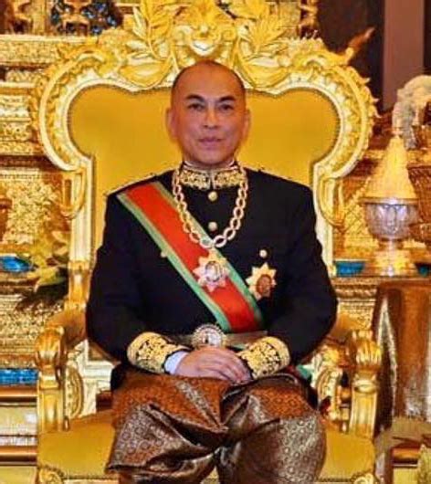 ឯកឧត្តម នាយឧត្តមសេនីយ៍ សន្តិបណ្ឌិត នេត សាវឿន ថ្វាយសារថ្វាយព្រះពរ ព្រះករុណា