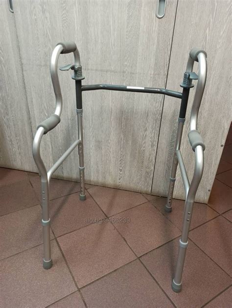 Проходилка на две нива Терапевтични и ортопедични продукти Помощни средства София Про