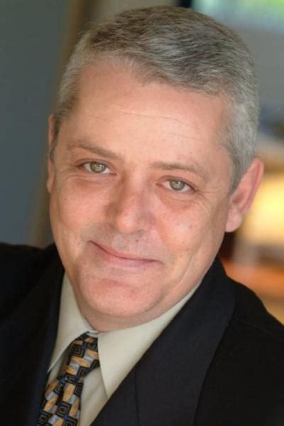 Simon James About Entertainmentie