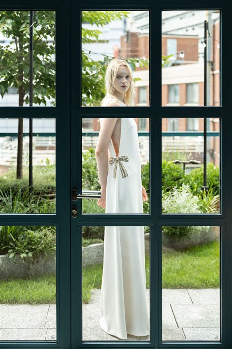 Reem Acra 2025 Ready To Wear Runway Fashion Show And Collection Review Photos