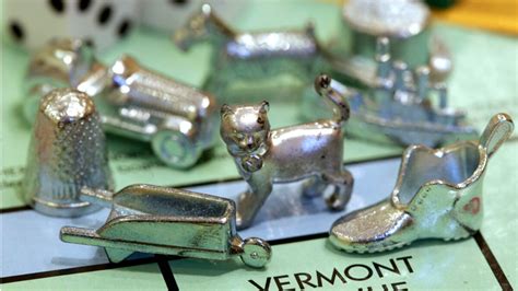 Voters Choose To Remove Thimble From Monopoly Game