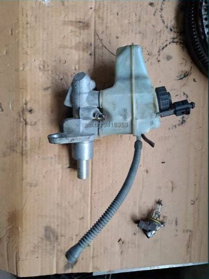 Спирачна помпа Vw Passat B6 Спирачни системи Резервни части консумативи аксесоари К