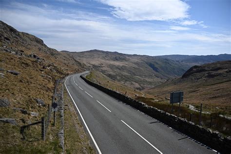 Snowdonias Safe Passing Distance Signs A Uk First Cycling Weekly
