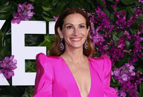 Julia Roberts Celebrates Twins Hazel And Finn Turning 18 With Candid