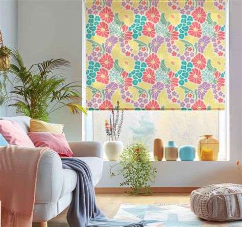 현관 블라인드 파스텔 꽃