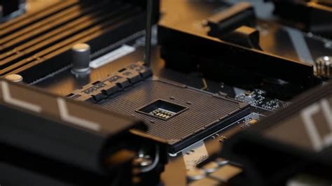 Cpu Cpu Socket Putting A Cpu Into A Socket Free Stock Video Pixabay