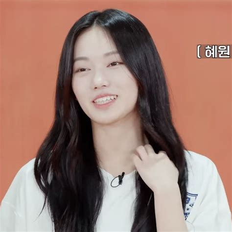 Pin By Areanna Rodgers On Visuals Girl Group Girl Next