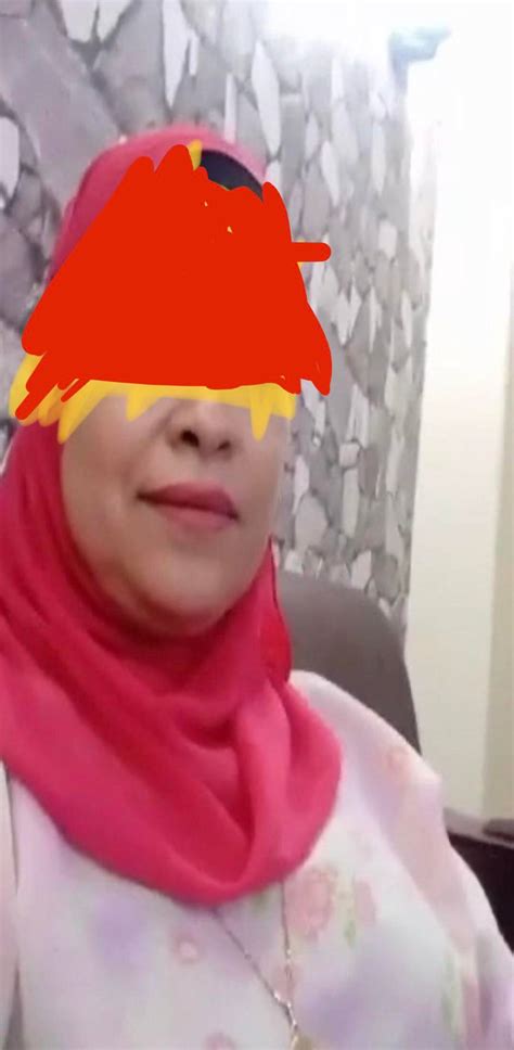 Who Wants To See My Muslim Mom Naked Scrolller