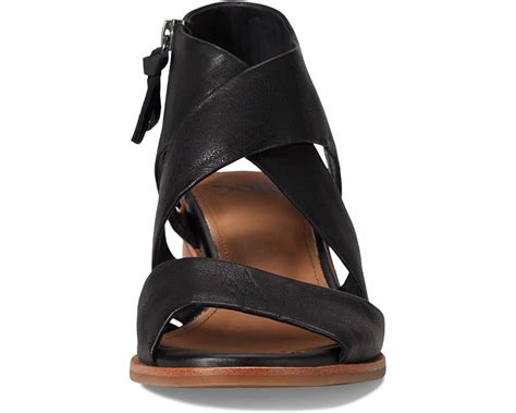 Womens Sofft Camille