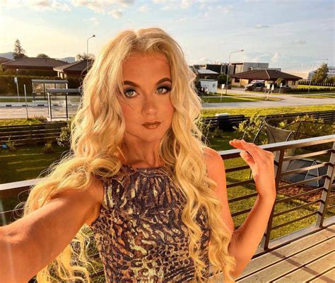 7 Potret Samantha Kasela Miss Supranational Estonia 2025 Captivating