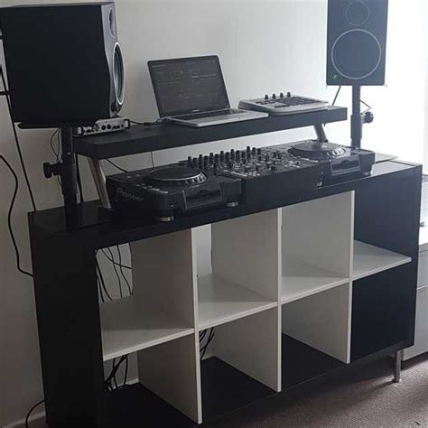Dj Desk Made From Kallax Shelves And Lack Shelf Hem Inredning Inspiration