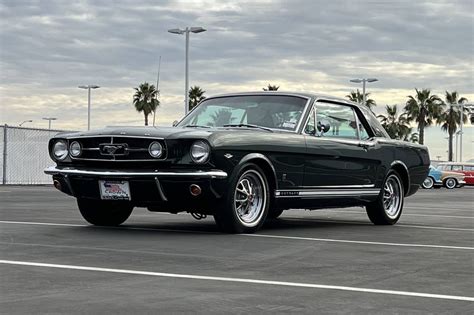 1965 Mustang Black