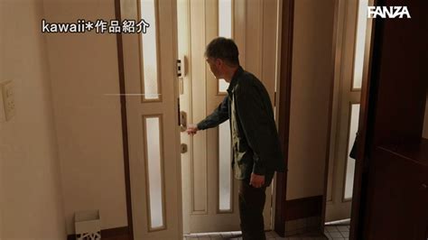 給湯器が壊れてお風呂を借りにきた隣家の幼馴染‘いちかの汗ばむ肌、シャンプーの匂い、チラ見えする小さな胸の膨らみに我慢できず親の目を盗んで青春炸裂セックス 松本いちか Post1【無料av動画】