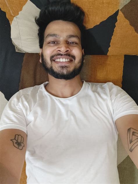 pratik pandey 🇮🇳 on linkedin i saw a youtube ad campaign that brings