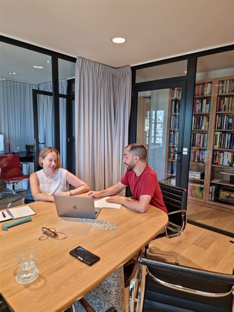 Group English Classes Geneva Learn Together Speak Fluently