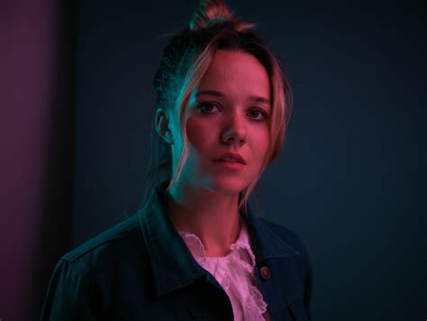 Headshots — Julia Mcdermott Actress