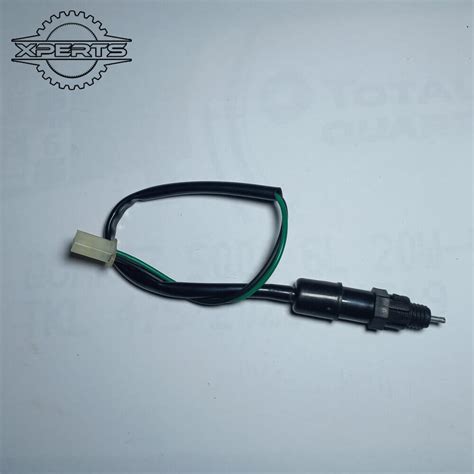 Brake Switch Xperts Mechanic Garage
