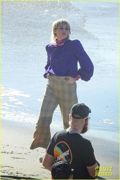Full Sized Photo Of Miley Cyrus Filming New Music Video At Beach 10