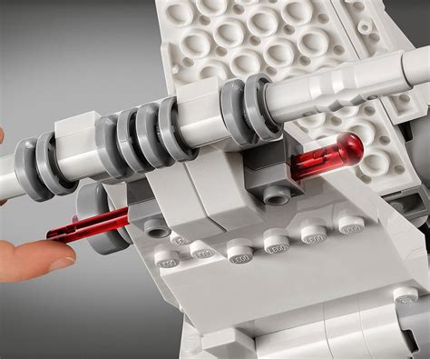 Игрален комплект конструктор ЛЕГО Star Wars™ 75301 - Luke Skywalker's X ...