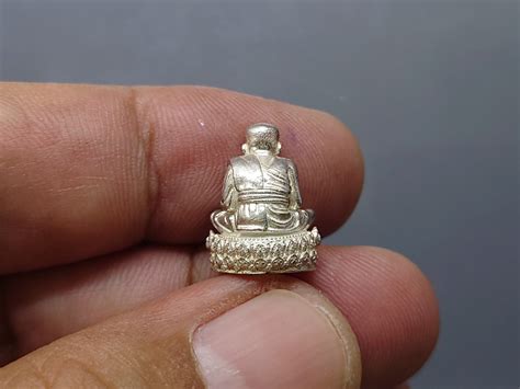 หลวงพ่อทวด รุ่นปาฎิหาริย์นิรันตราย กฐิน 66 เนื้อเงิน แผ่นโคททองคำ สูง 1 5 ซม พิธีพุทธาเทวาภิเษก