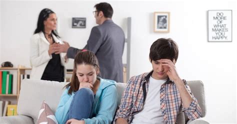 Como Falar Sobre Sexo Com Os Filhos Na Adolesc Ncia