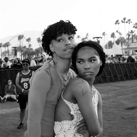 Quenlin And Larray In 2025 Best Friend Pictures Model Pretty People