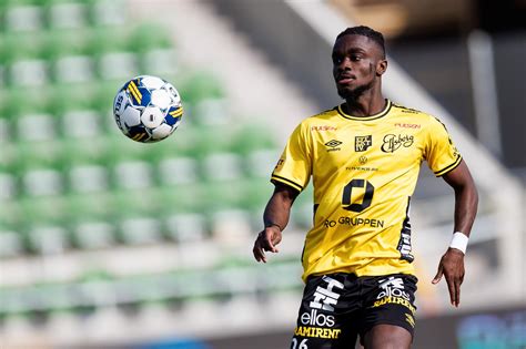 Elfsborg Stänger Av Emmanuel Boateng