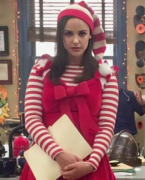 Amy Santiago Melissa B99🌟 Garotas Elenco De Brooklyn 99 Brooklyn