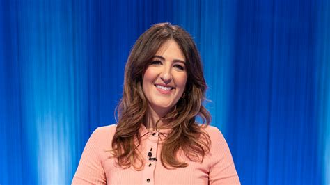 Darcy Carden Shuts Down Celebrity Jeopardy Taping And Terrifies Host Ken Jennings By ‘breaking