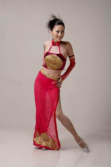 China S No Naked Model Tang Jiali After Becoming Popular Her Husband Divorced And Her
