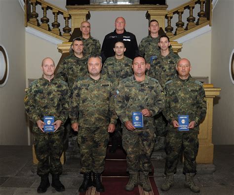 Приключи курс „Подготовка на военнослужещи от ВС на Р България за участие в мисията на ЕС