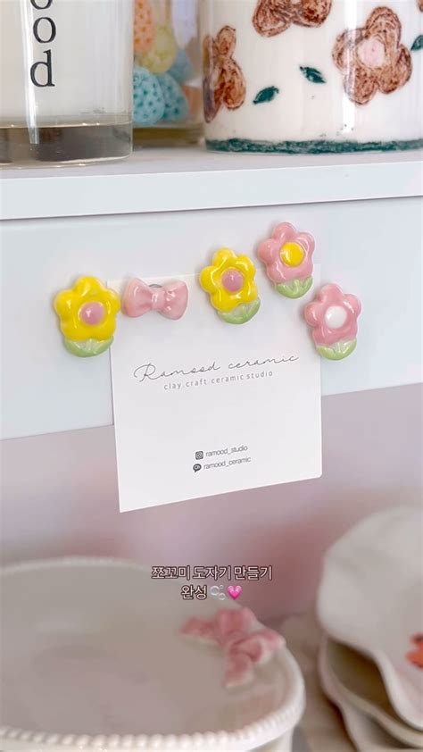 창원도자기공방라무드세라믹 소중한 순간을 도자기에 담아보세요 함께 만드는 즐거움 함께 추억이 되는 순간 귀여운 캐릭터 접시로 우리만의 특별한 작품을 만들어보는