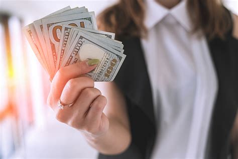 Woman Warned Boyfriend Might Be Scamming Her Out Of Thousands Of