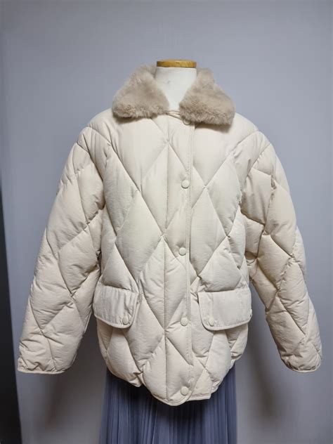 최저가 고퀄리티 아방핏 히말라야 양털 퍼 카라 다이아 퀄팅 누빔 숏 패딩 점퍼3color 에이블리